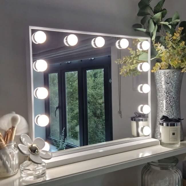 Margot Hollywood Mirror 50 × 42 cm | Affordable LED Vanity Mirror ...